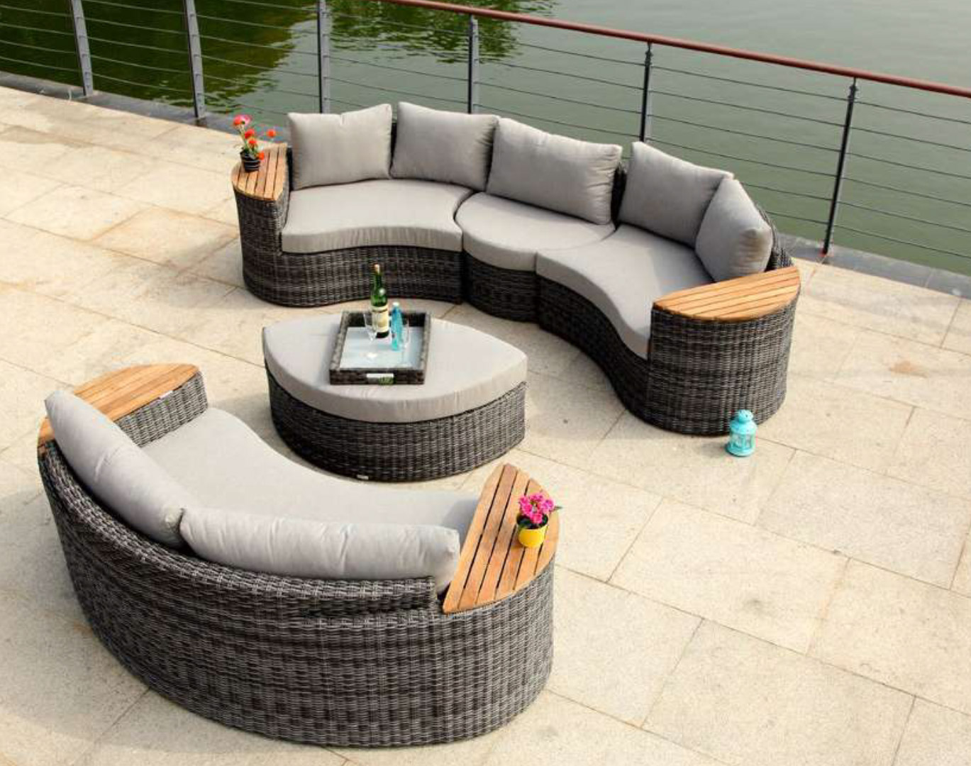 Modern Comfortable Rattan Outdoor Sofa Set | Elegant Hotel Furniture